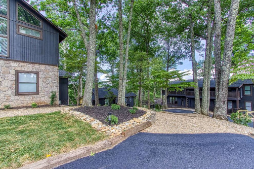 Smoky Mountain Cabin Rentals | Bear Camp Cabin Rentals